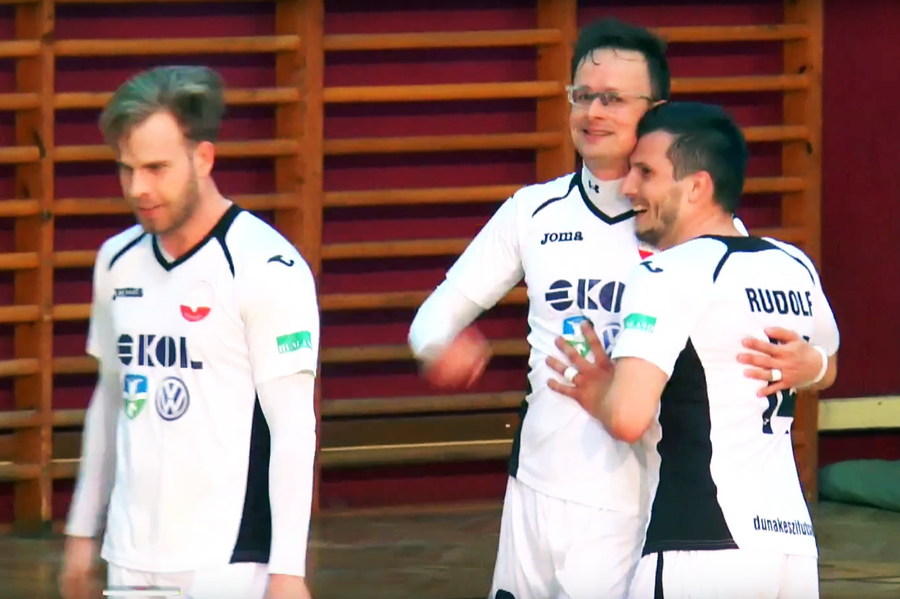 Index - Mindeközben - Rudolf Gergely és Szijjártó Péter nagyon egymásra ...