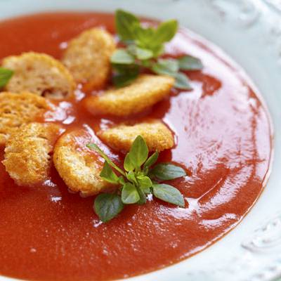 Pikáns paradicsomleves, ahogy még nem próbáltad! - Recept | Femina