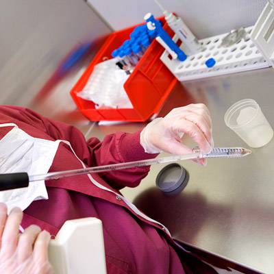 Hogyan zajlik a lombikbébiprogram? A szakértőt kérdeztük - Gyerek | Femina