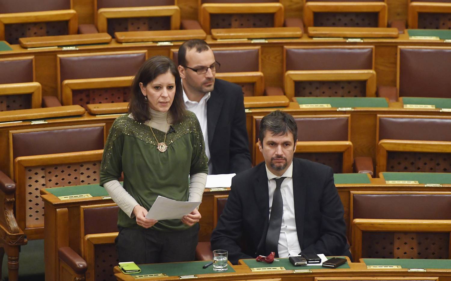 Index - Belföld - Semjén halálos ágya mellé várja Bayert