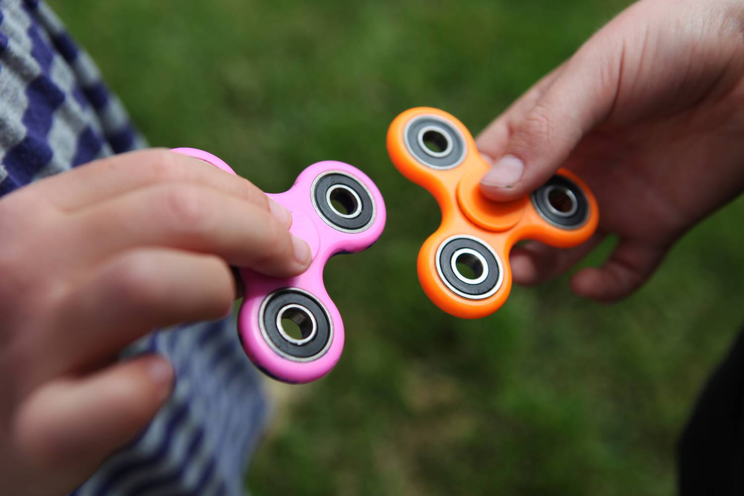 A fidget spinner és a slime volt 2017 menője - Dívány
