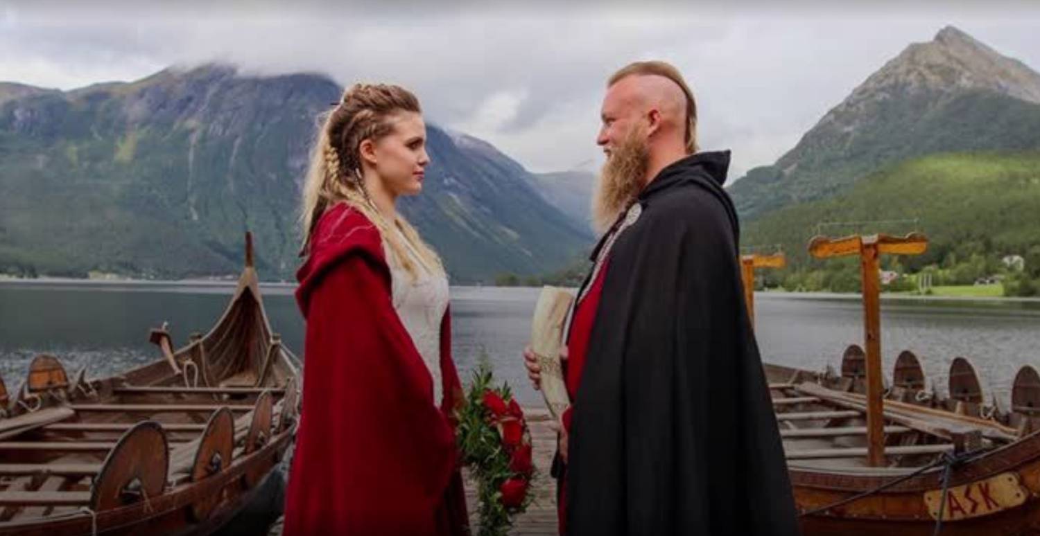 Velvet - Randi - Ilyen egy igazi viking esküvő pogány pappal és ...