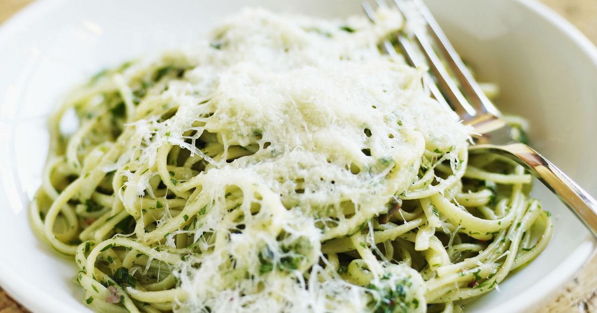 Pikáns chilis-petrezselymes spagetti: 15 perc, és kész - Recept | Femina