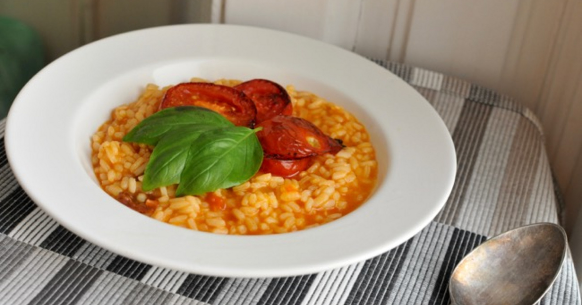 Rizottó friss, édes paradicsommal: az olasz klasszikus nyári verziója ...
