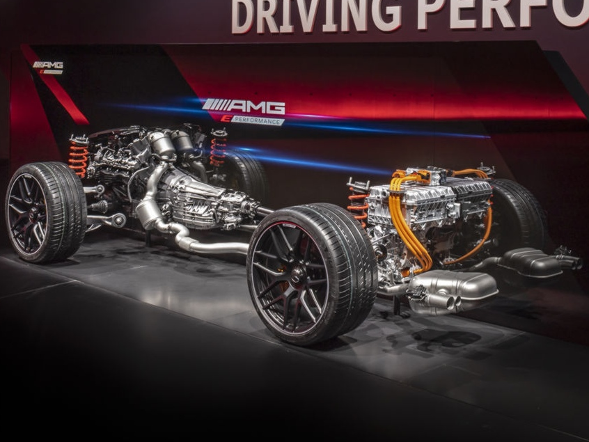 Totalcar - Magazin - Nagyon erős hibrid hajtásokat ígér az AMG Totalcar - Magazin - Nagyon erős hibrid hajtásokat ígér az AMG