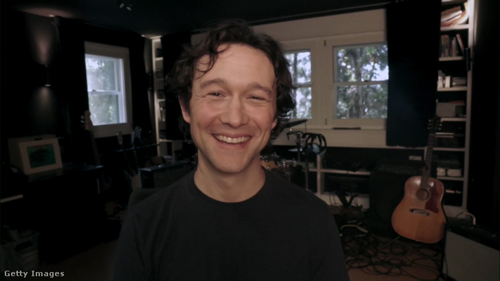 Index - Mindeközben - Joseph Gordon-Levitt segítséget kér