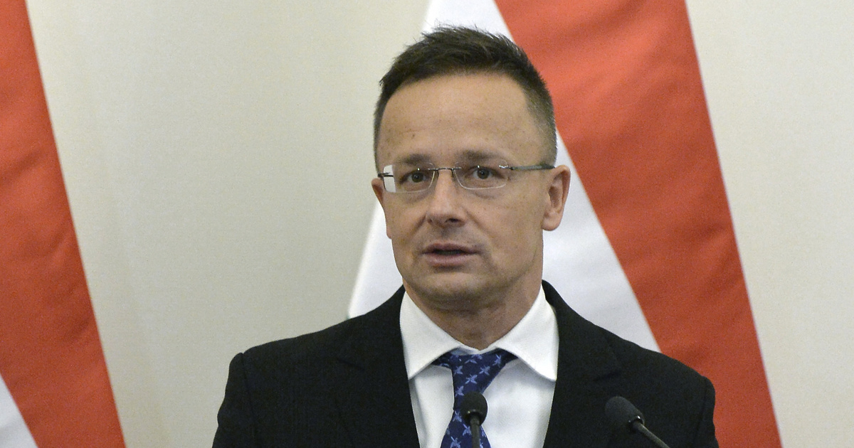 Index - Gazdaság - Szijjártó Péter: Sok csatát kell megnyerni