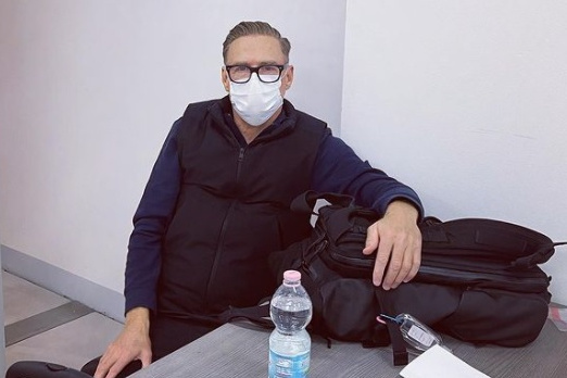 Index - Mindeközben - Pozitív lett Bryan Adams koronavírus tesztje