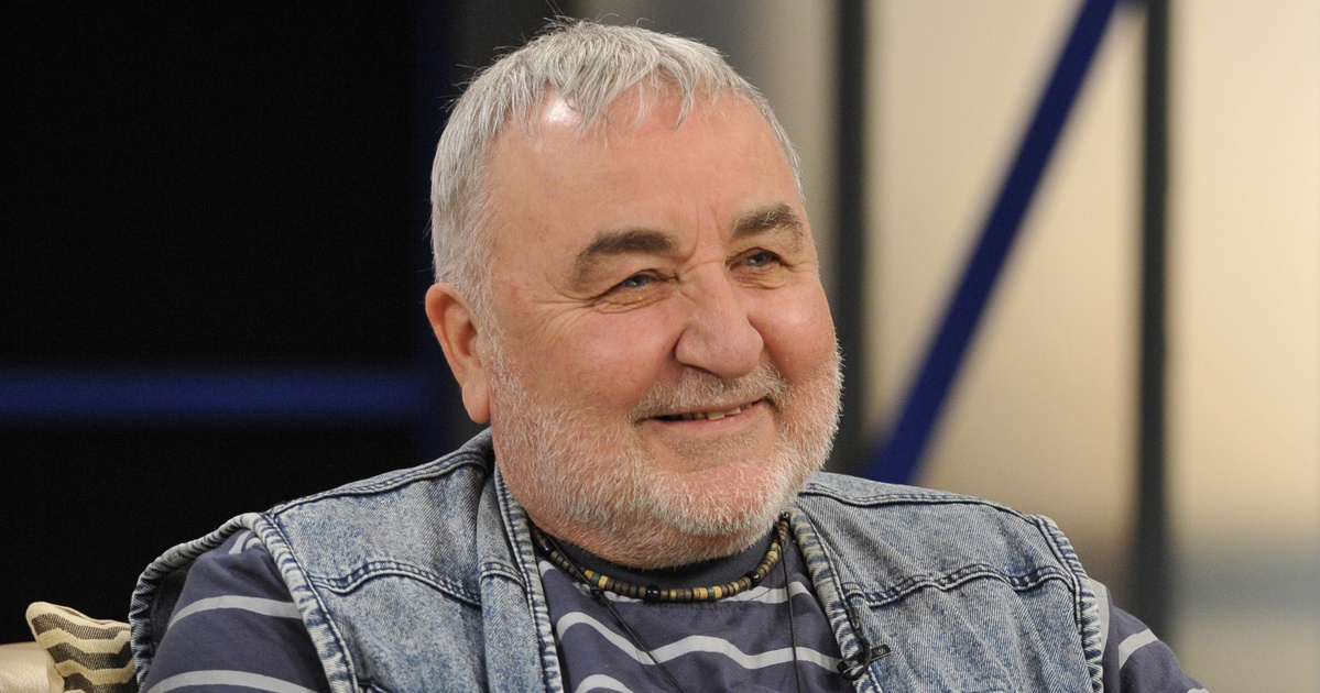 Index - Kultúr - Mikó Istvánt az apja ölbe vette, úgy mutatta be a fiának