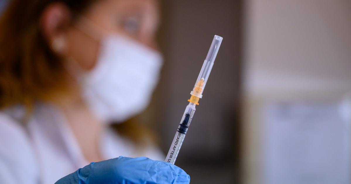 Index - Belföld - Nem jár le a kiskorúak oltási igazolványa