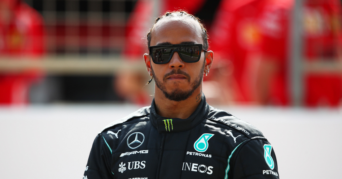 Index - Sport - Lewis Hamilton bevásárolta magát egy NFL-es topcsapatba
