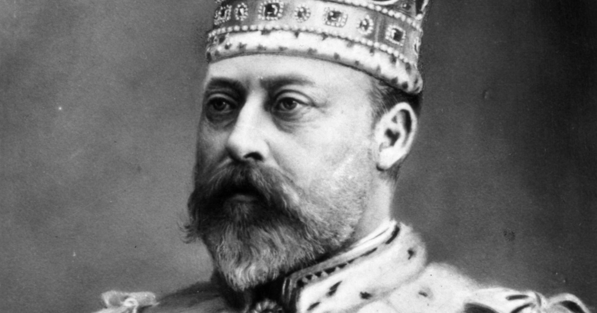 Szexbútorokat tervezett együttléteihez a Mocskosnak csúfolt VII. Eduárd ...