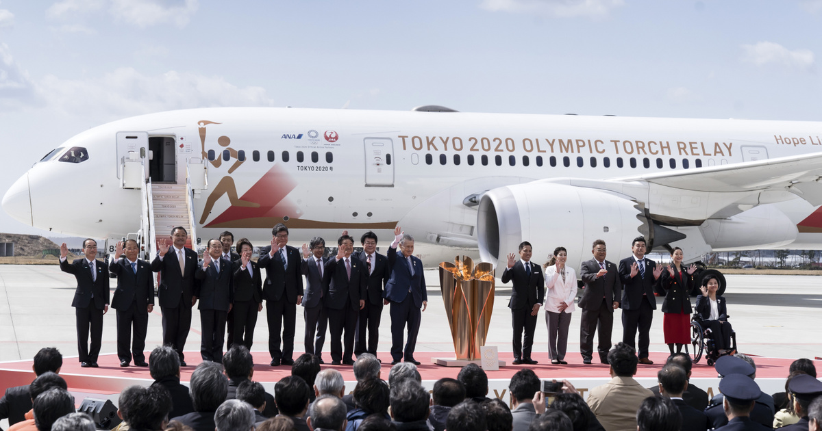 Index - Sport - Hogyan szállítják repülővel az olimpiai lángot, ha a ...