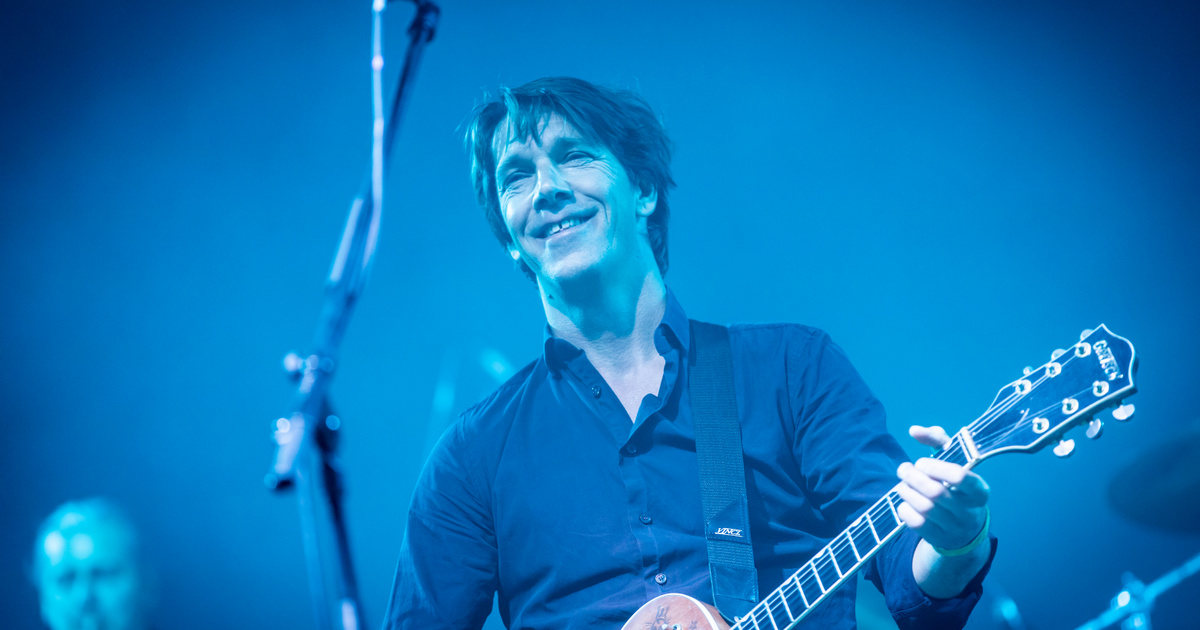 Index - Kultúr - Kiss Tibi: Harapjanak a húszévesek, mi már csak ugatunk