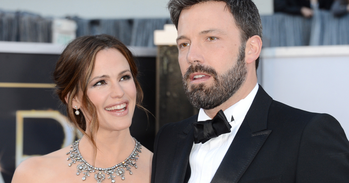 Ben Affleck így bújt oda Jennifer Garnerhez az autóban: az exek ...