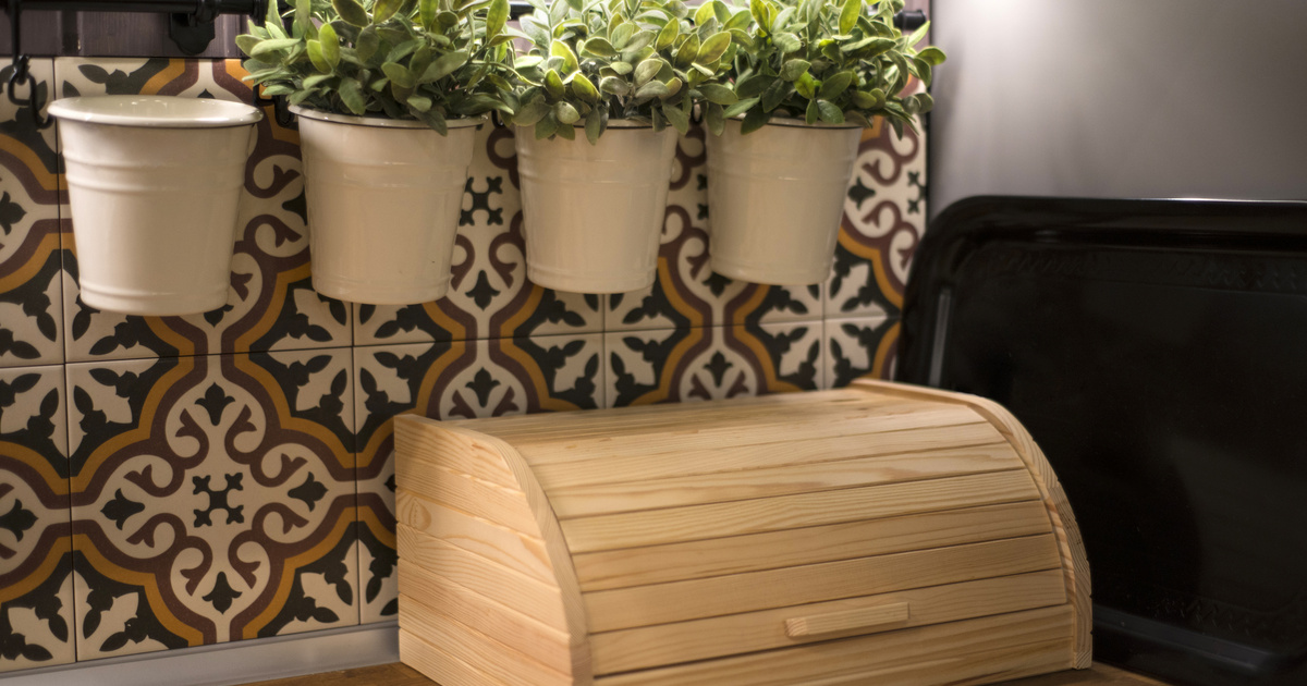 Elképesztő, mit varázsol két kenyértartóból - Ezért a DIY-trükkért van ...