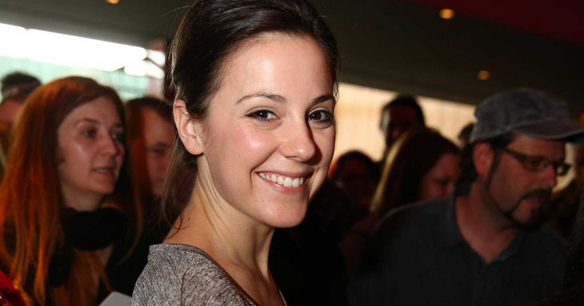 Lovas Rozi férjével és gyerekeivel a címlapon: először mutatta meg a ...