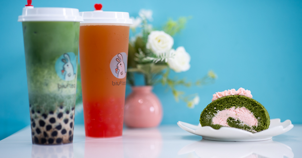 A bubble tea türkizkék birodalma – Kipróbáltuk a Biu!Tea-t a Jászai Mari térnél - Cikkek - We ...