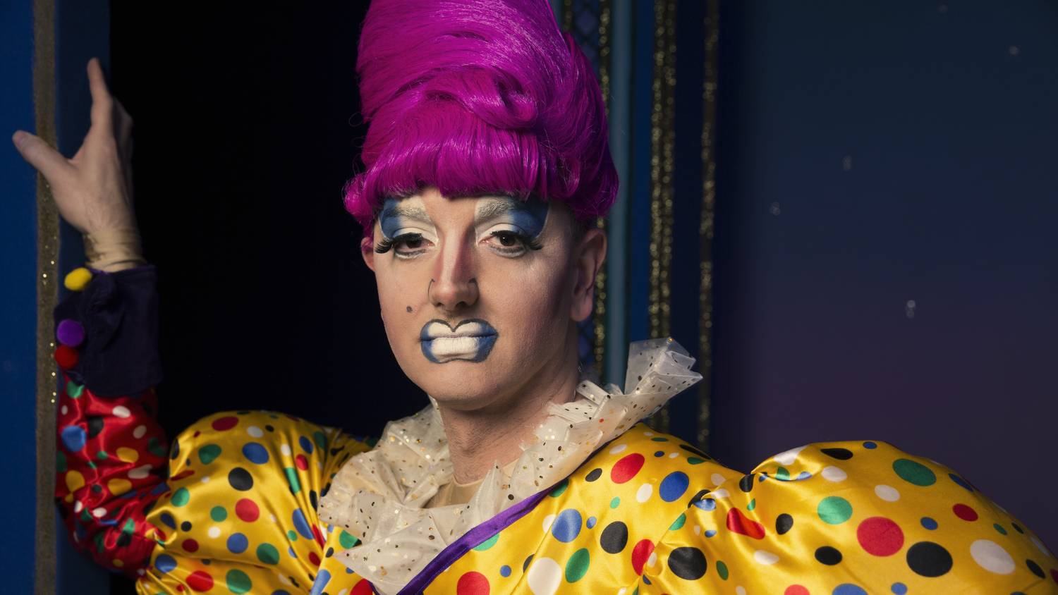 Velvet - Outfit - 16 lenyűgöző átalakulás a drag világából