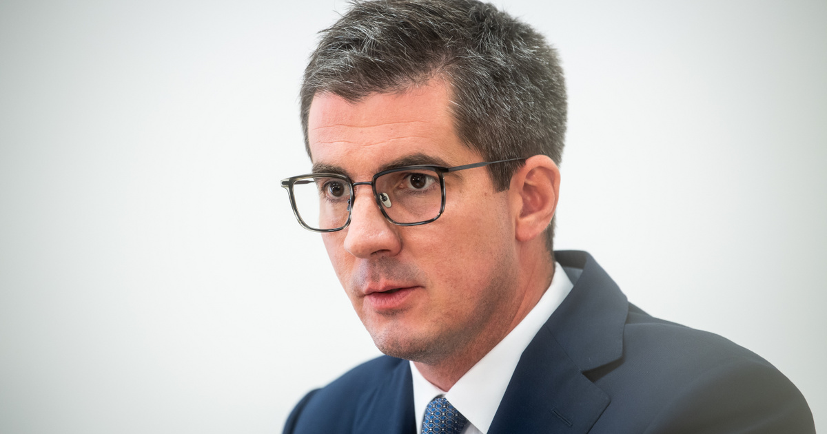 Index - Belföld - Kocsis Máté: Most éppen egy másik Péter van, de a ...