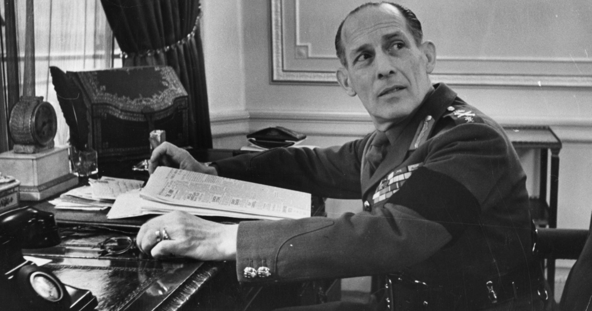 Index - FOMO - II. György koronázatlan királynéja, akinek a nevét már ...