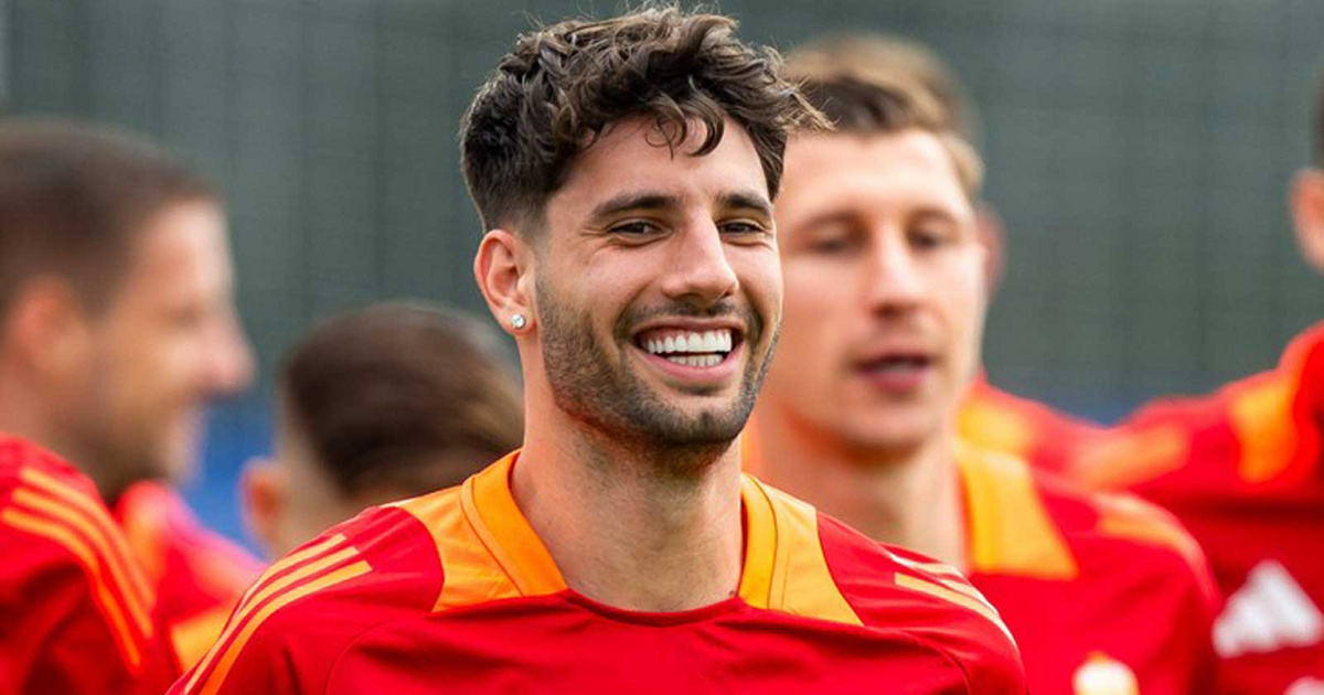 A 80-as évek szexszimbóluma volt: Szoboszlai Dominik reklámjában így ...