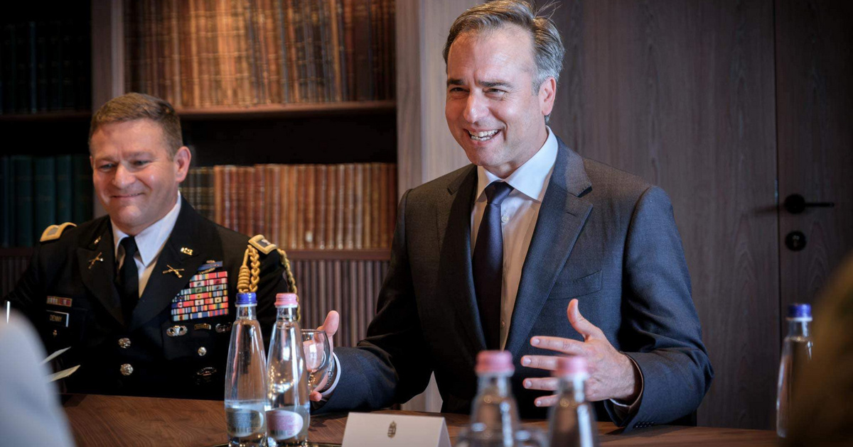 Index - Külföld - David Pressmannel tárgyalt Szalay-Bobrovniczky Kristóf