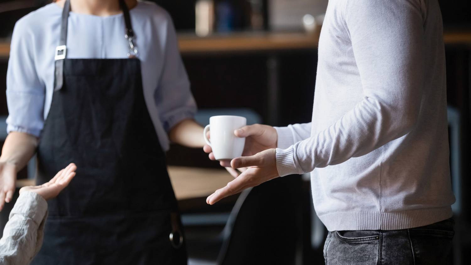 Velvet - Check-out - Rendőrséget akart hívni egy pár, amelynek 250 ezer forintot számláztak ki ...