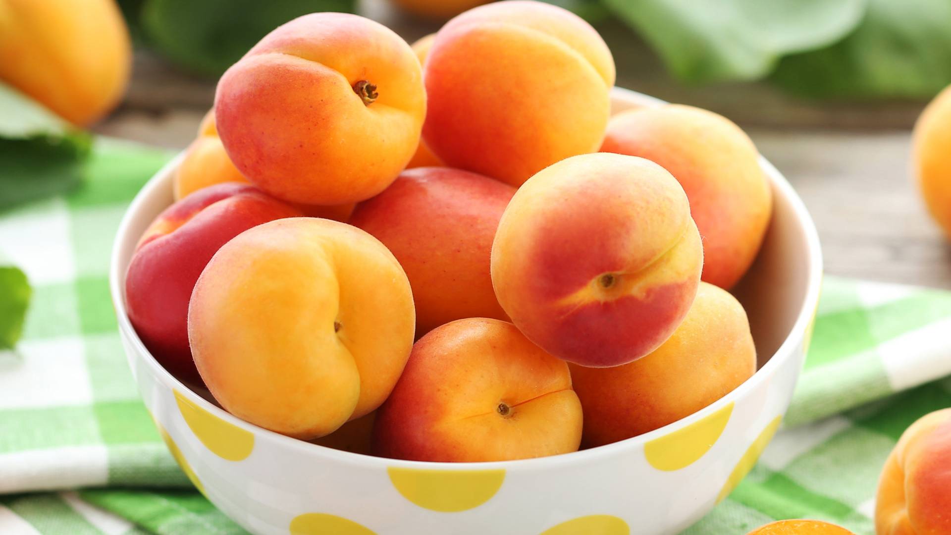 A sárgabarack egészségügyi hatásai: a szép bőr és a jó látás is ...