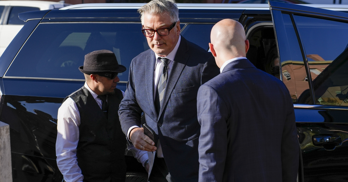 Index - Kultúr - Pokoli két hét vár Alec Baldwinra