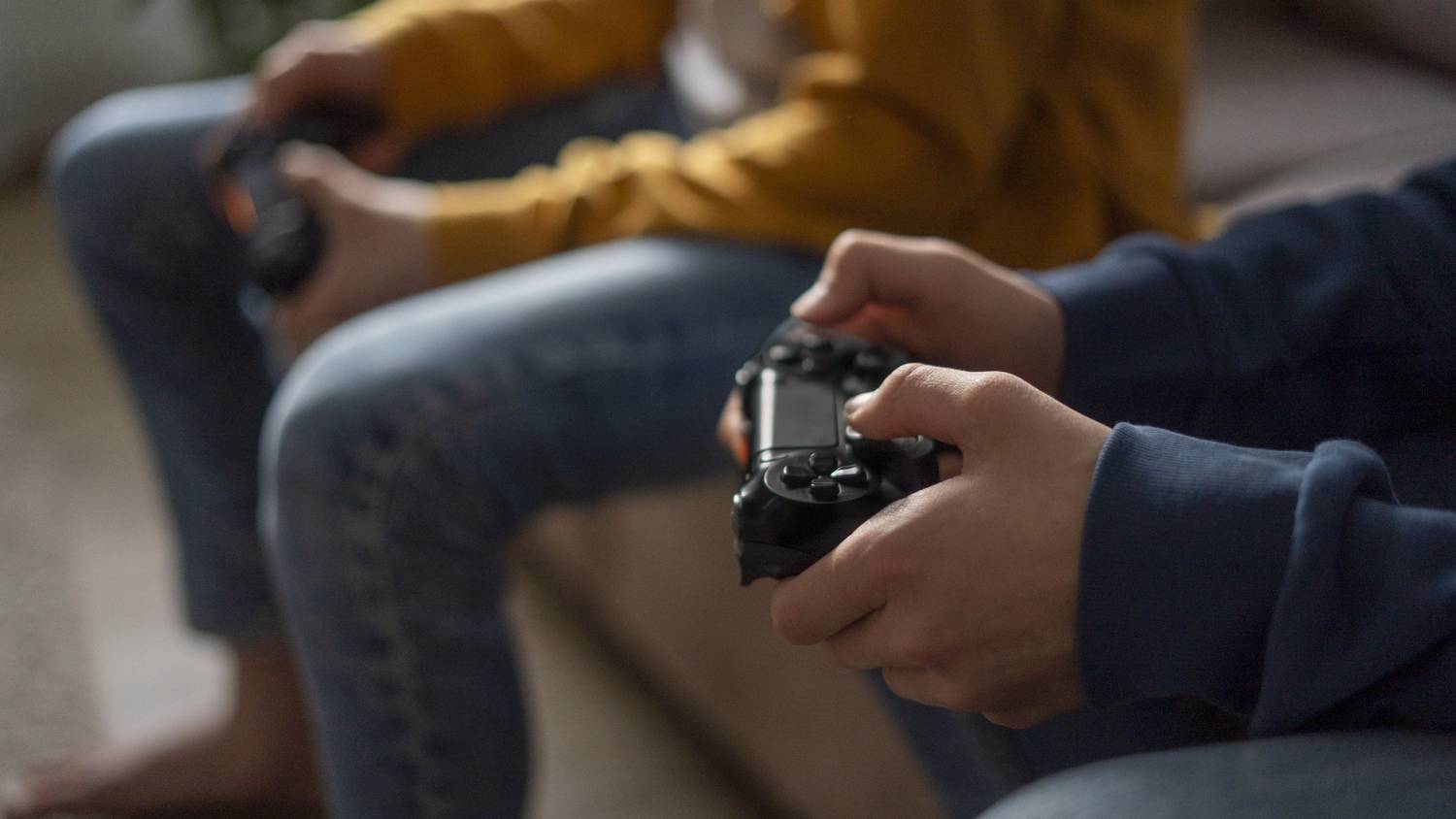 Velvet - Enter - Több százezer forintot érhet egy régi PlayStation ...