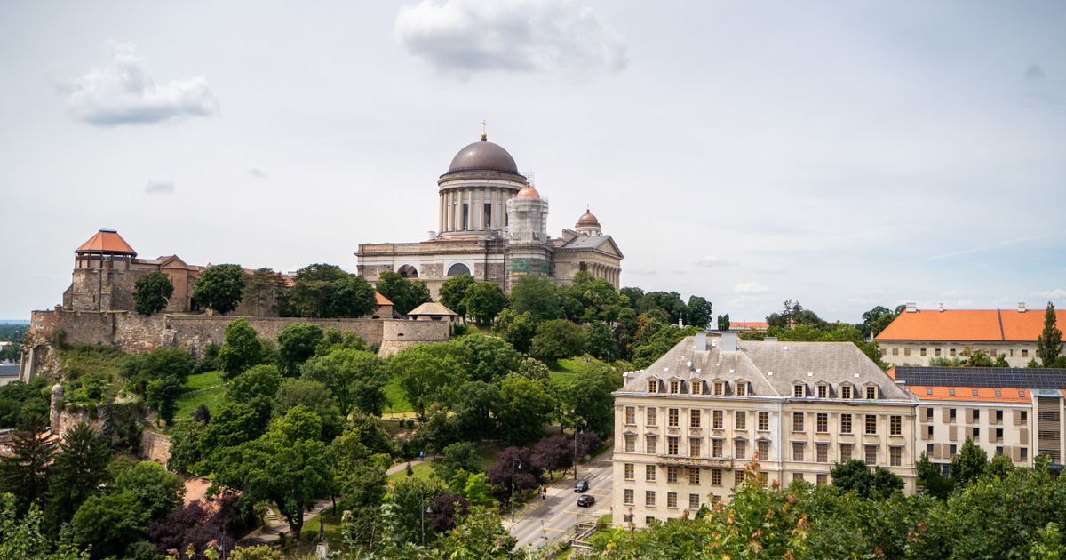 Esztergom - Hely - We love Budapest