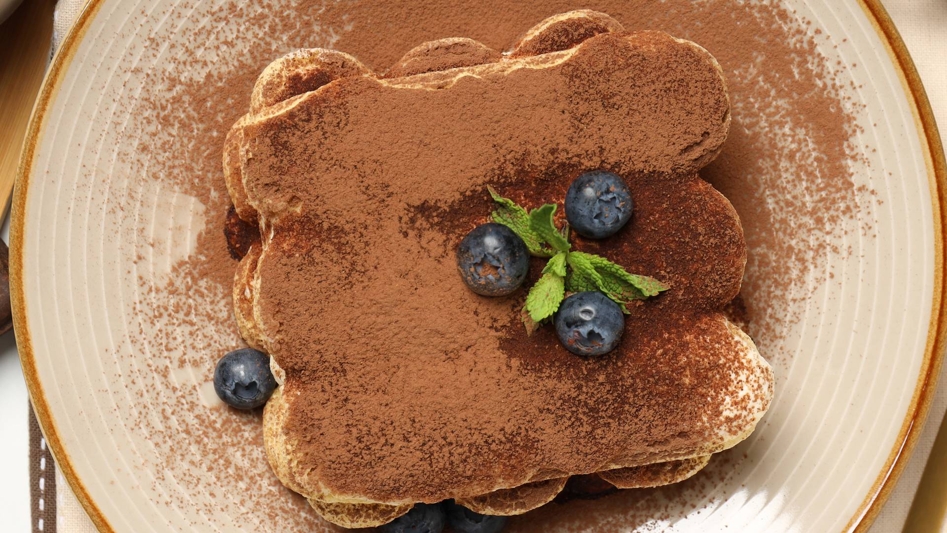 Tojásmentes áfonyás tiramisu: krémes és nagyon finom - Receptek | Sóbors