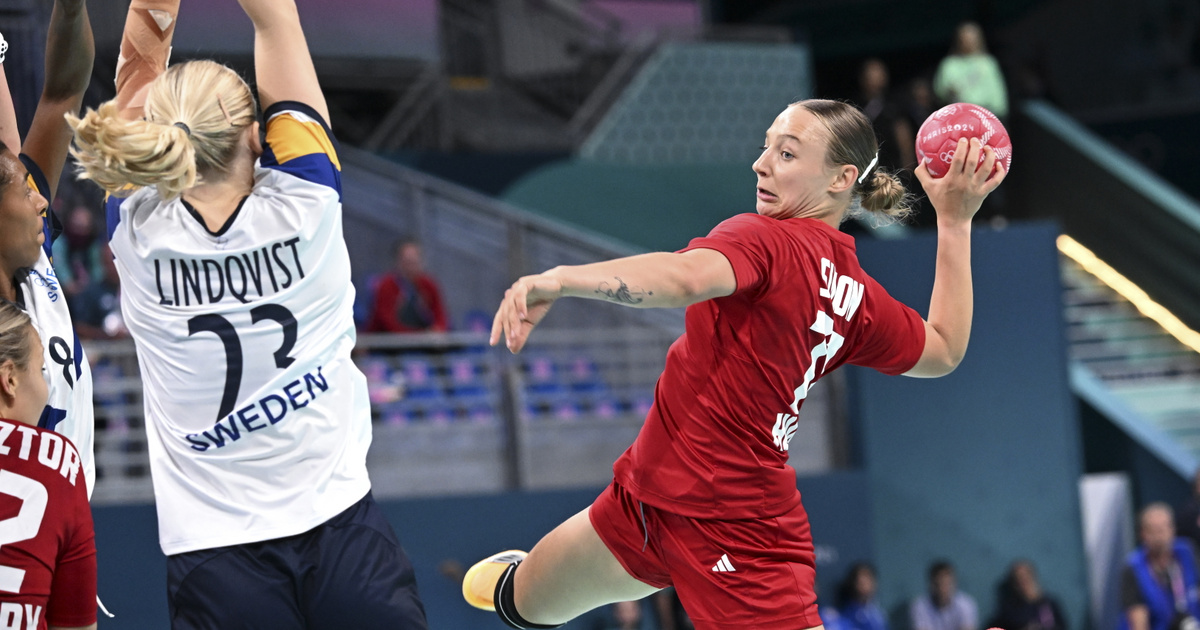 Index - Sport - Simon Petra lett az év legjobb fiatal női kézilabdázója ...