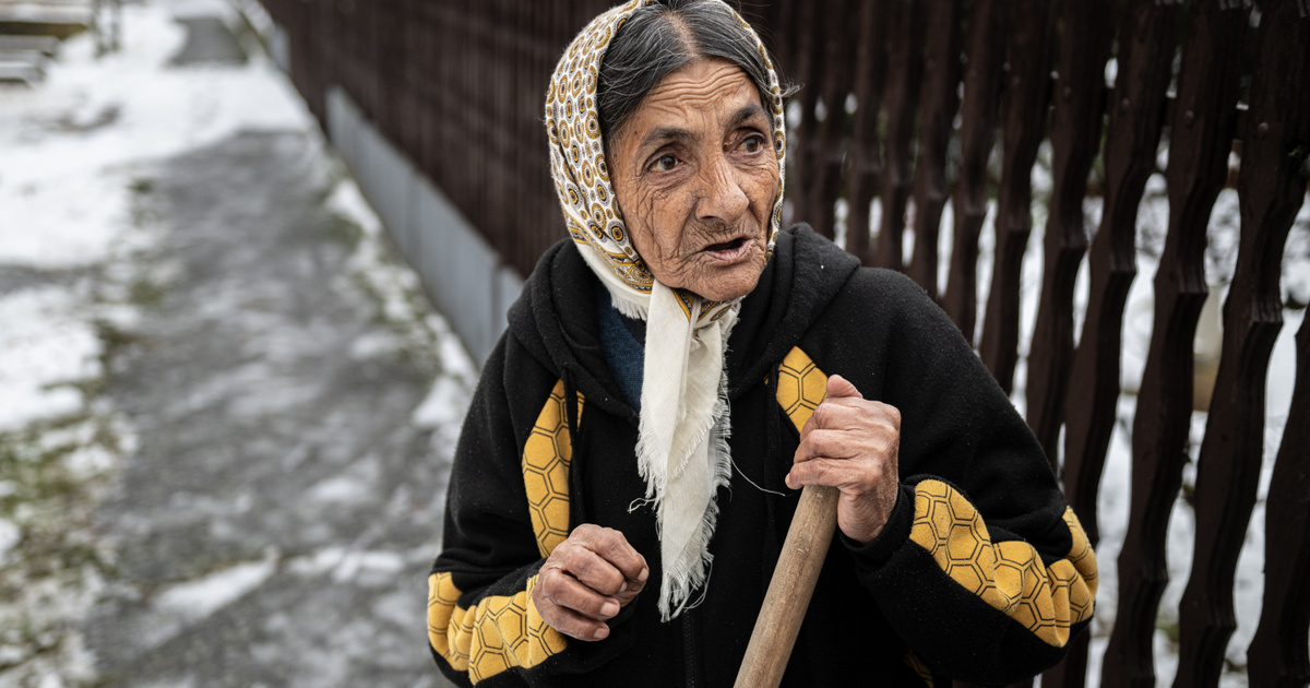 Index - Belföld - „Egy kiló kenyérért lapátolok” – így készülnek a ...