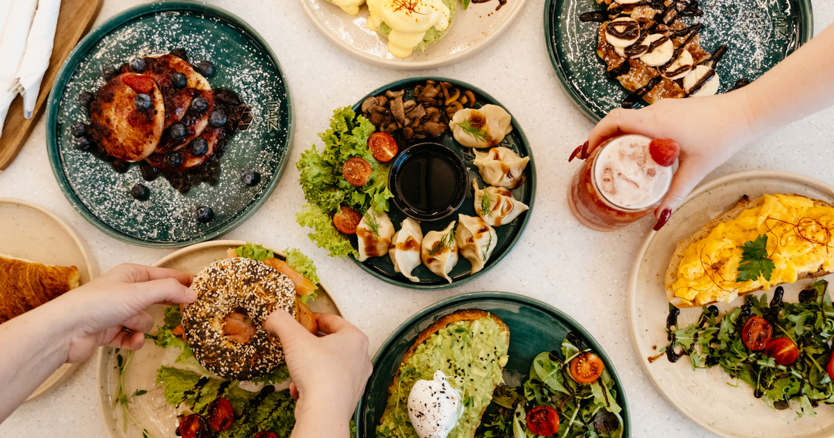 Zui Brunch & Bar – A bulinegyed pezsgő életének reggeliben, bubble ...