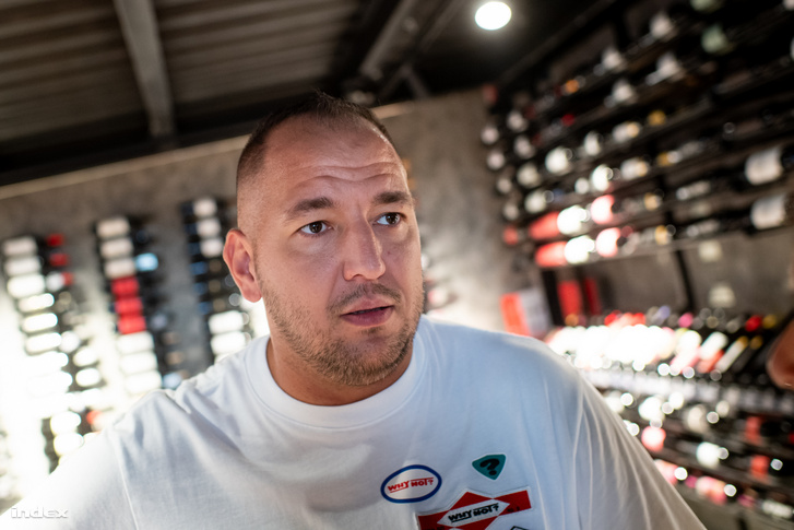 Index - Mindeközben - Hatalmasat nőtt Curtis kisfia, Doni ...