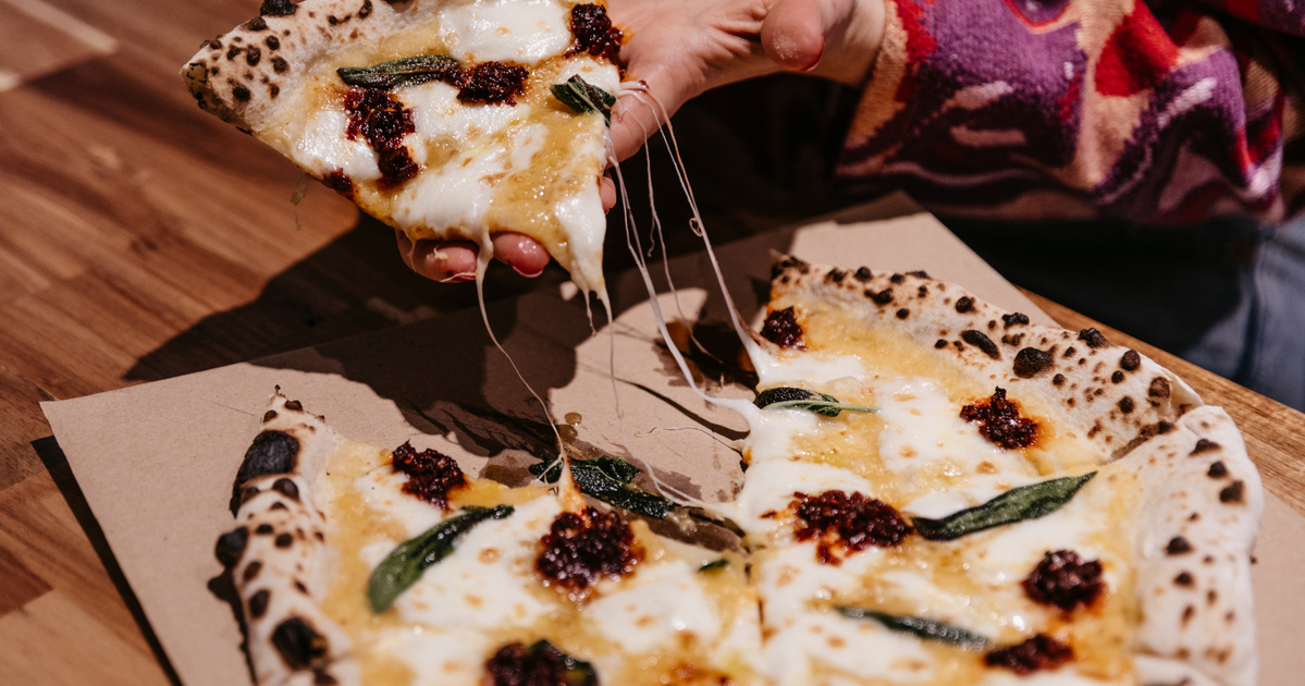 Leopard Pizza x Fish - English - We love Budapest