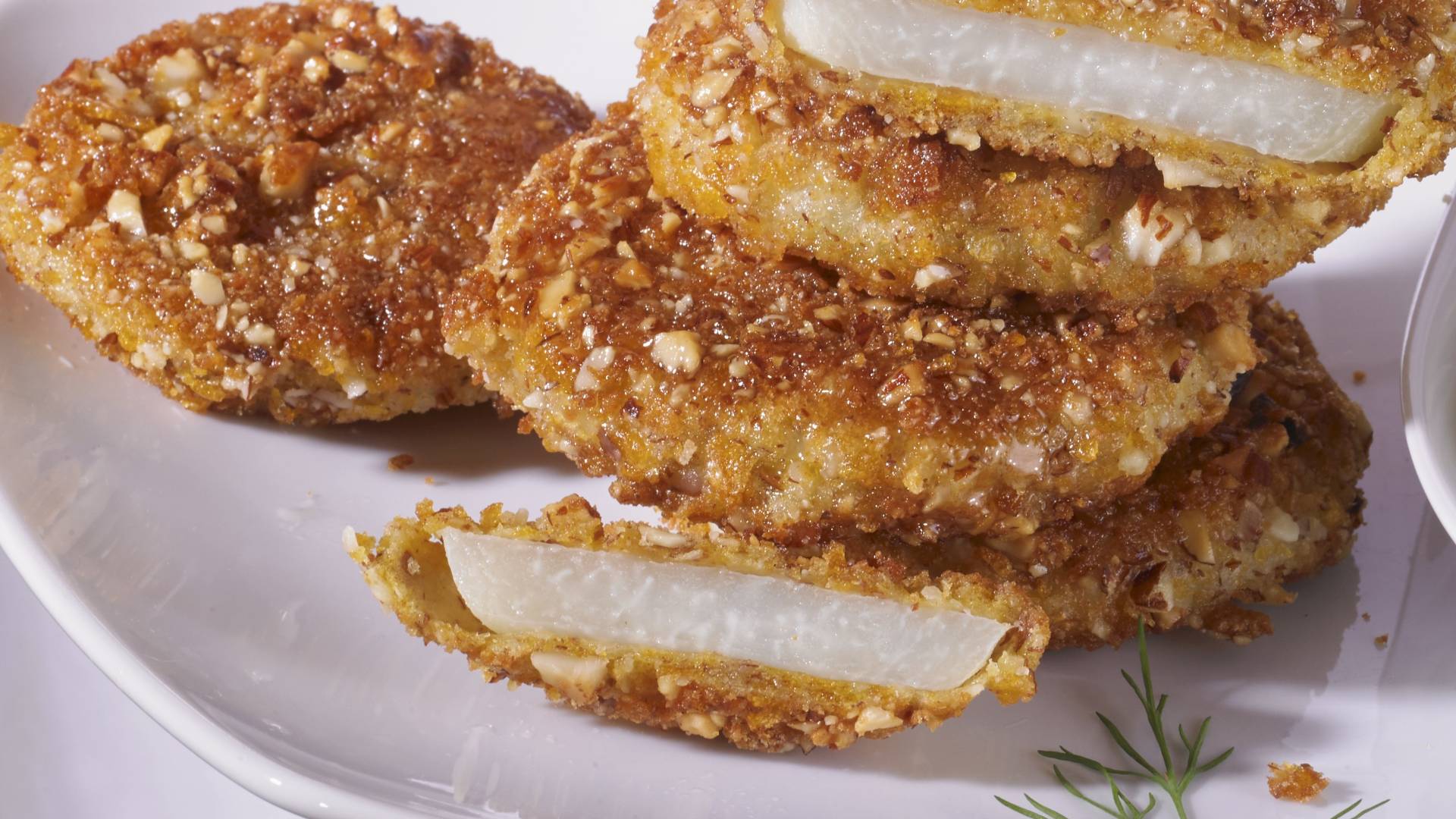 Ropogós rántott karalábé: aranybarnára sül a bundázott zöldség ...