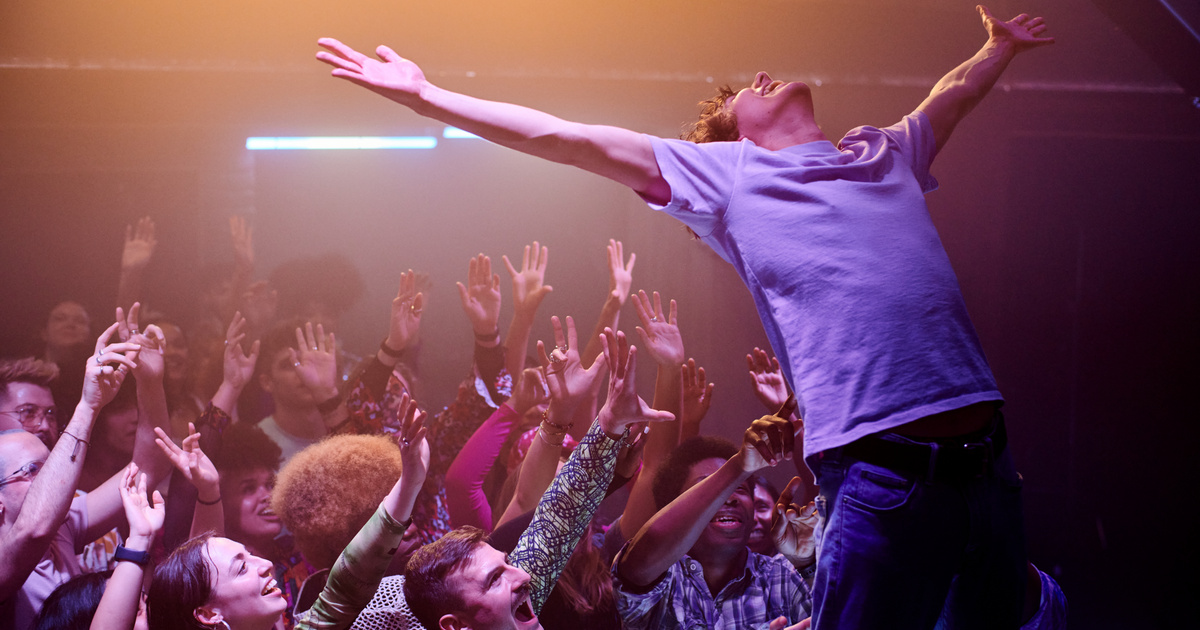 Pimasz csajok, bedroom pop és trombitaszólamok – 7 feltörekvő Z ...