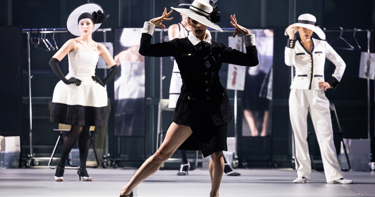 Coco Chanel, a divatikon élete tánckuriózum a Margitszigeti Színházban ...