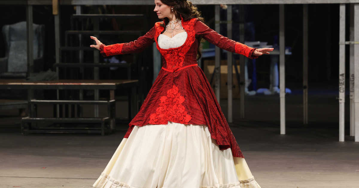 Elisabeth – Bemutató az Erkel Színházban - Programok - We love Budapest