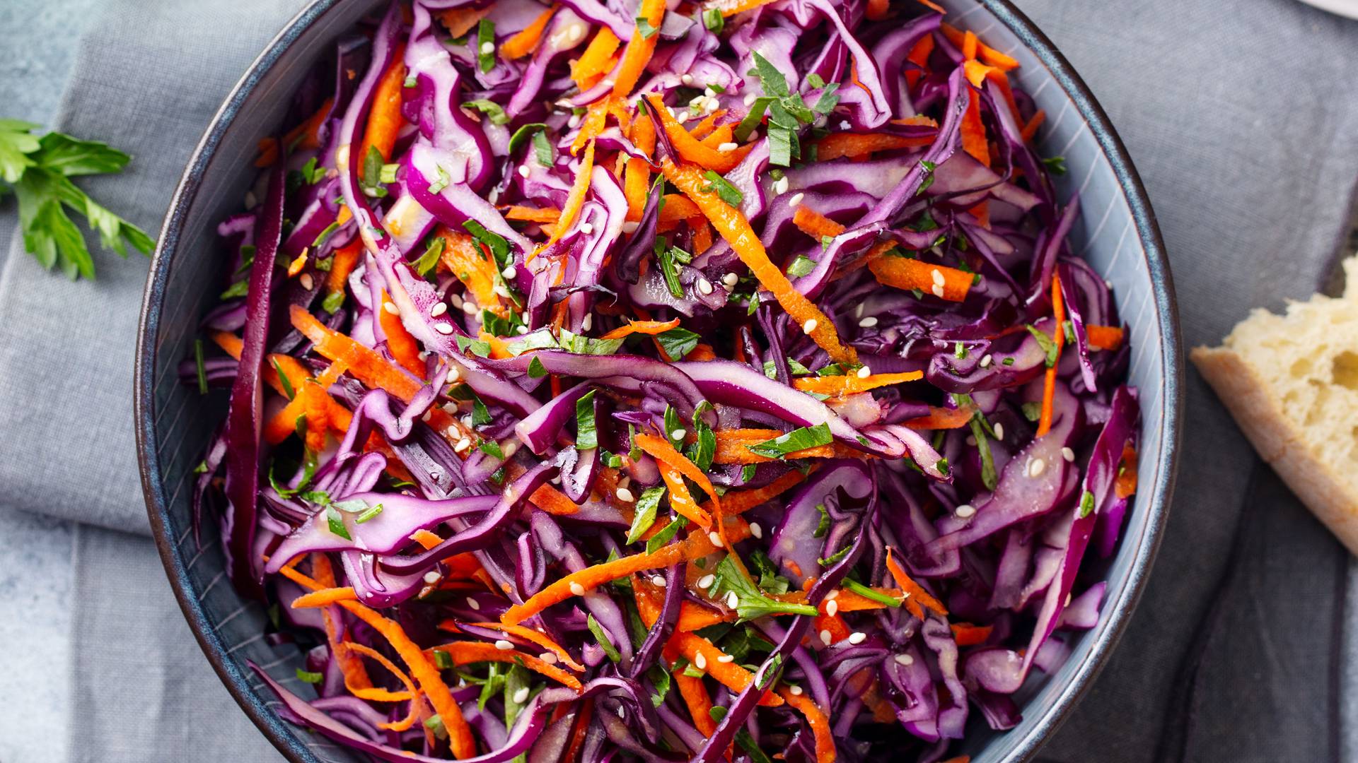 Évköszöntő lilakáposzta-saláta: egészséges és finom köret - Receptek ...