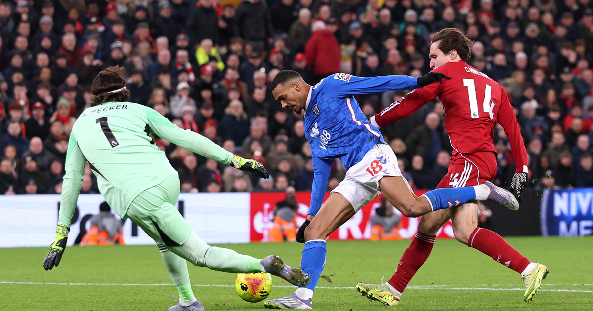 Index - Futball - Futball - Ez volt a Slot-korszak vége? Az újonc is ...