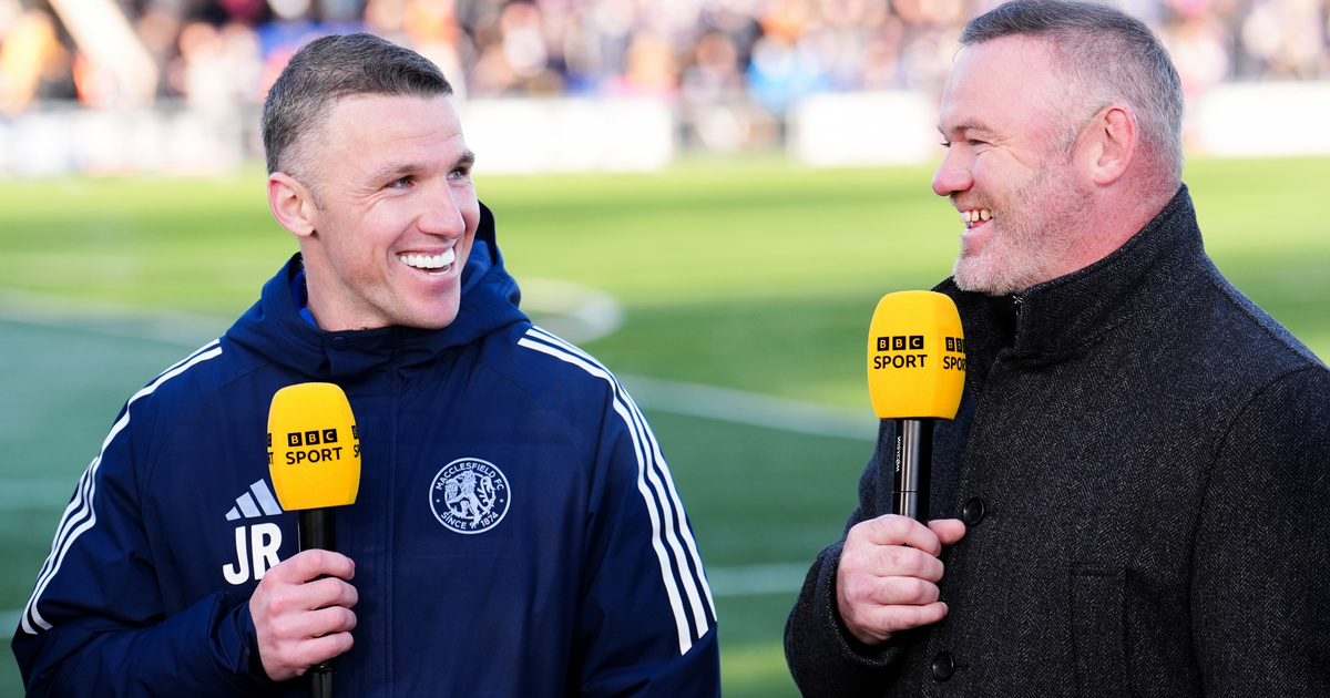 Index - Futball - Futball - Élő adásban könnyezte meg a legenda az ...