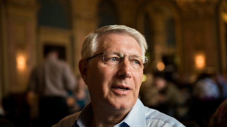 Index - Belföld - Falus Ferenc visszalép